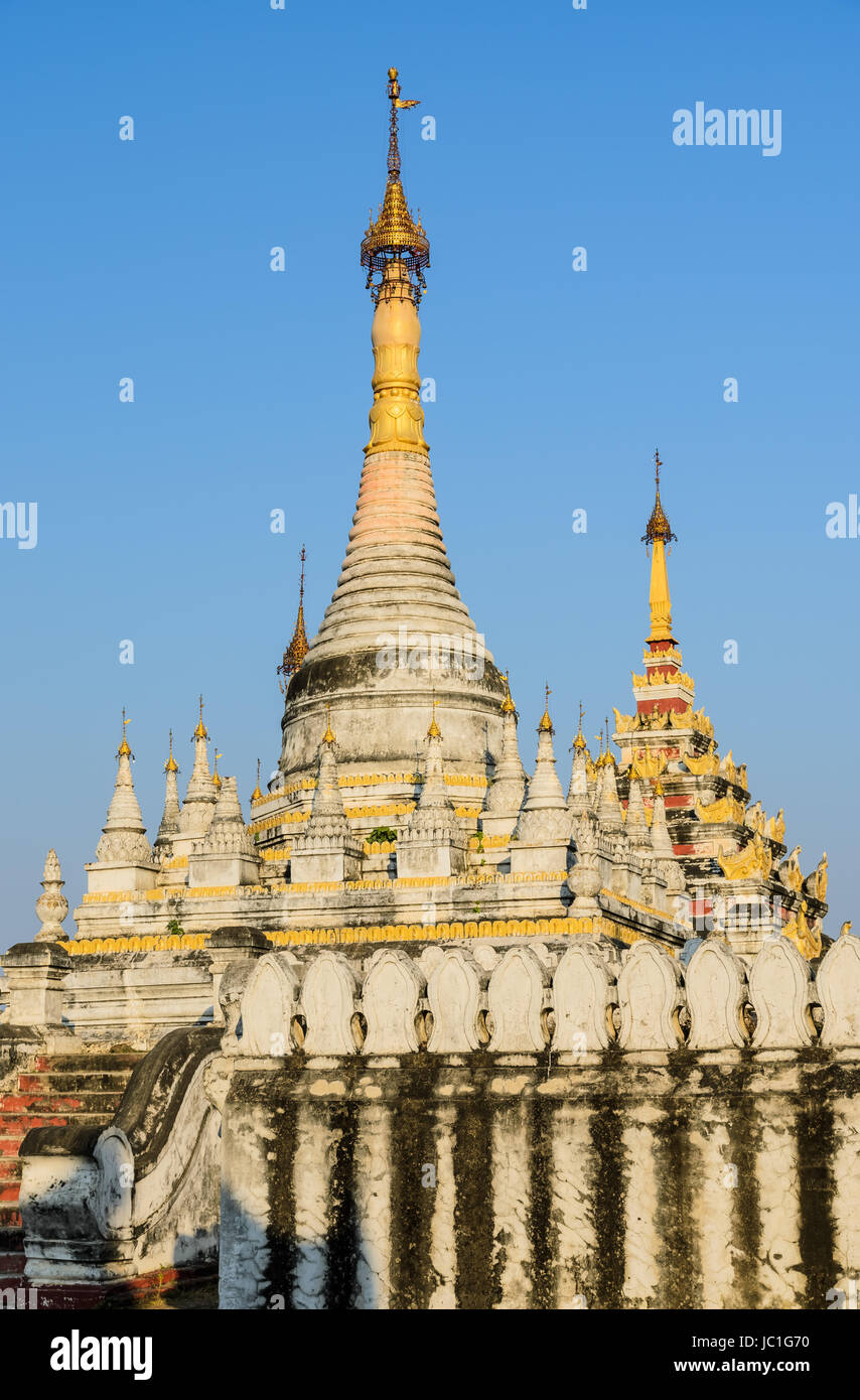 style of construction architecture Stock Photo - Alamy