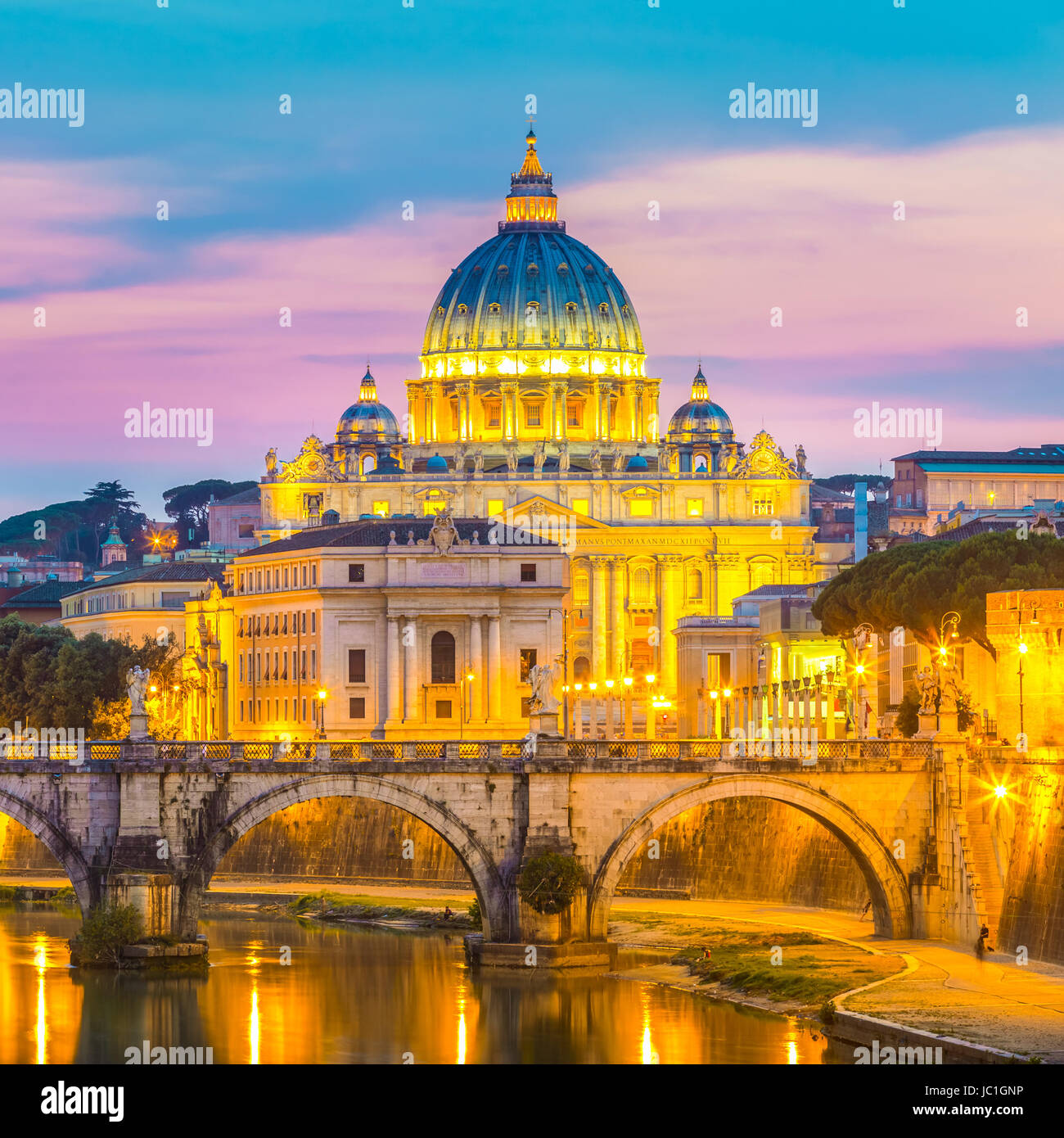 Night view of old roman Bridge of Hadrian and St. Peter's cathedral in ...