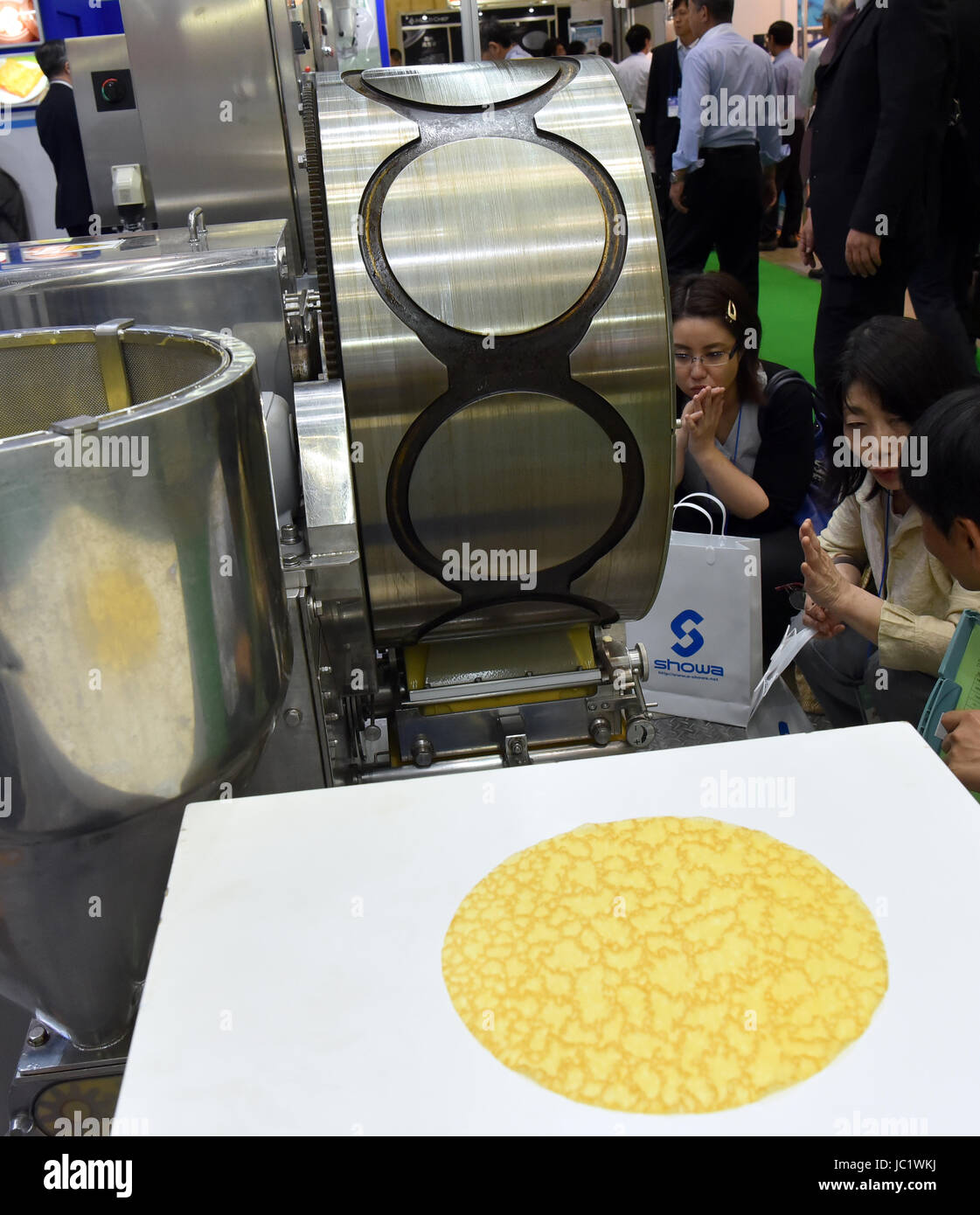 Tokyo, Japan. 13th June, 2017. The International Food Machinery and ...