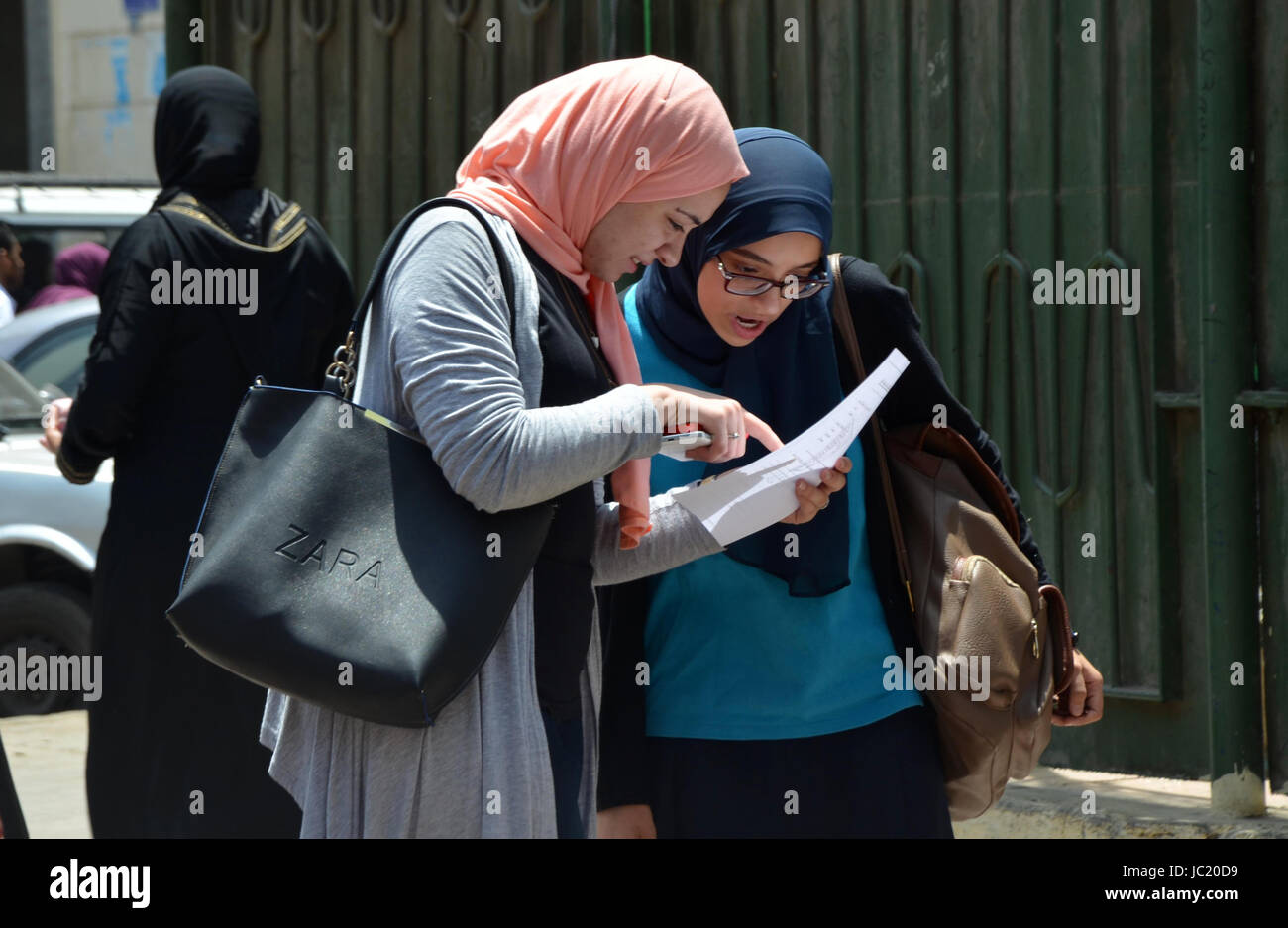 Egyptian high school students hi-res stock photography and images - Alamy