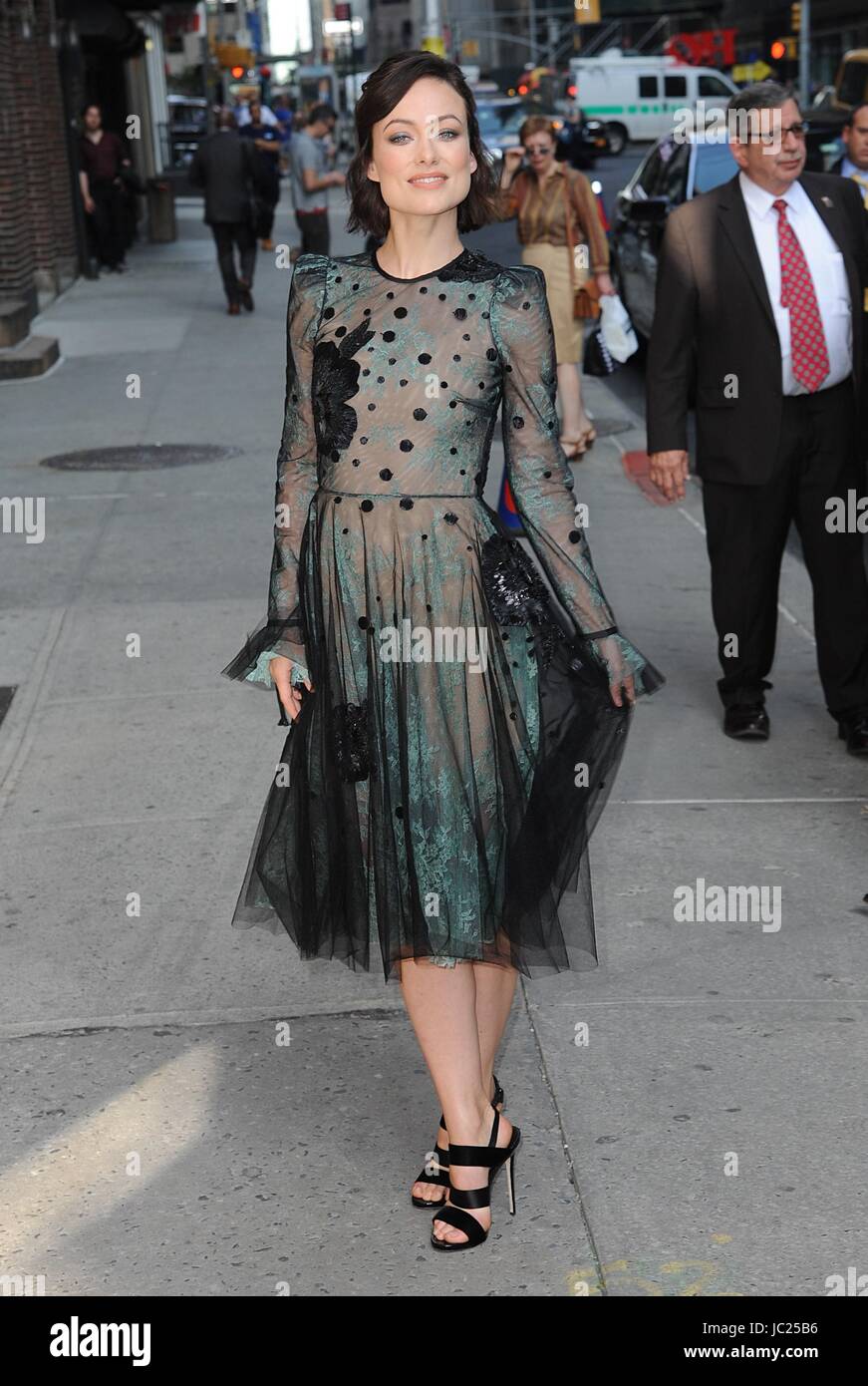 New York, NY, USA. 13th June, 2017. Olivia Wilde out and about for ...