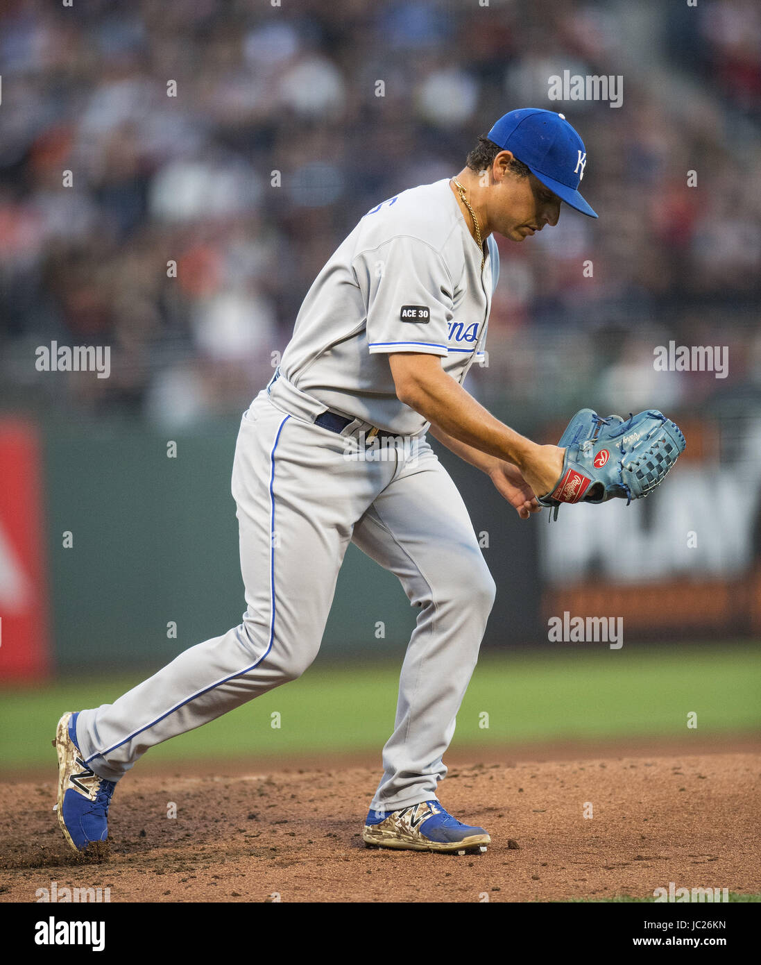 Jason vargas hi-res stock photography and images - Alamy