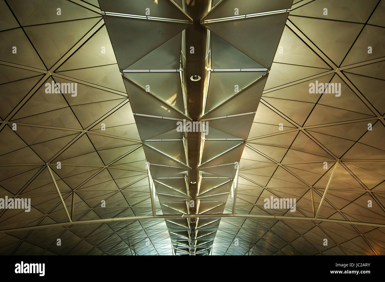 The indoor ceiling architecutre of airport terminal Stock Photo - Alamy