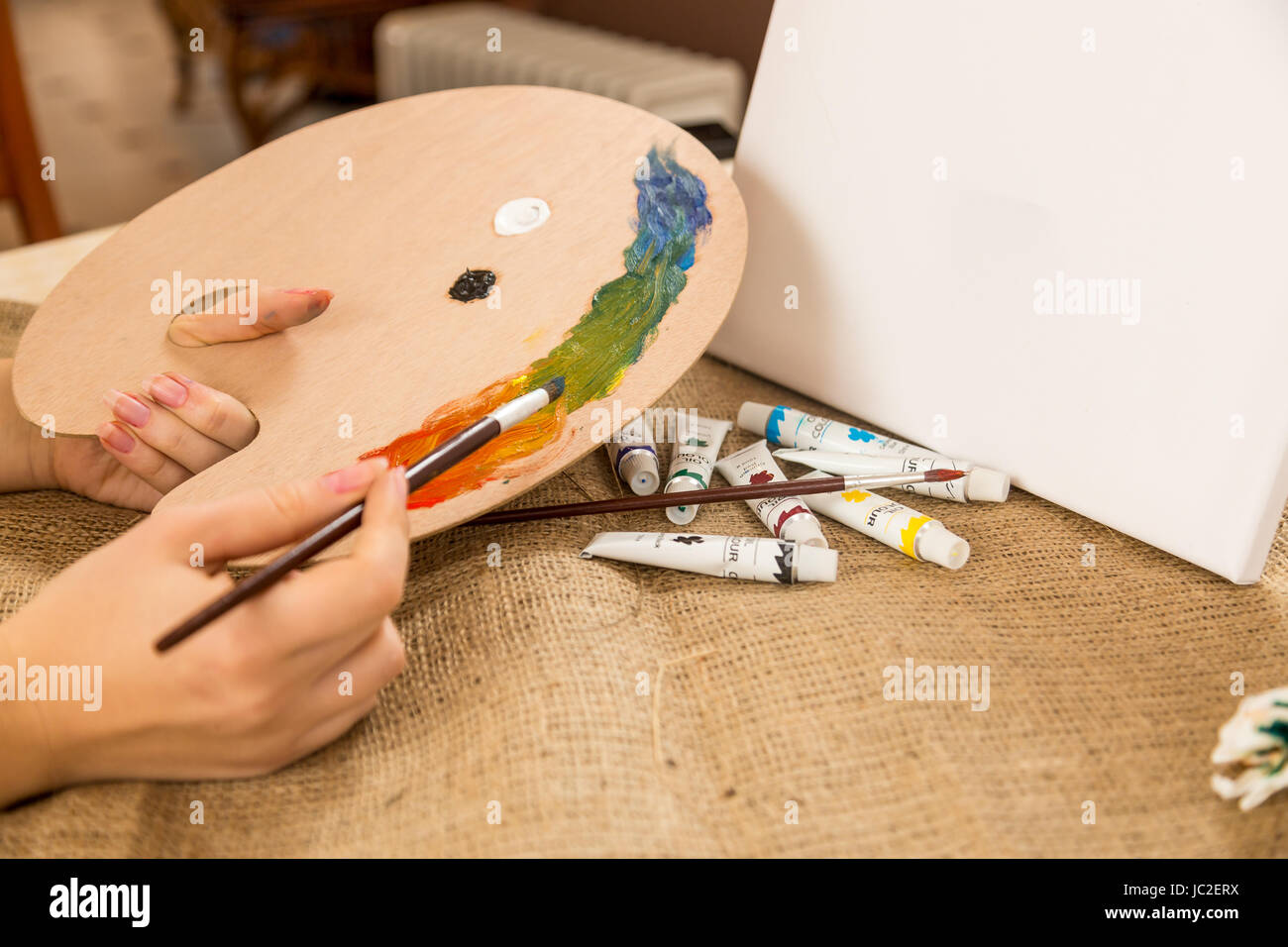 Woman pallete colors hi-res stock photography and images - Alamy