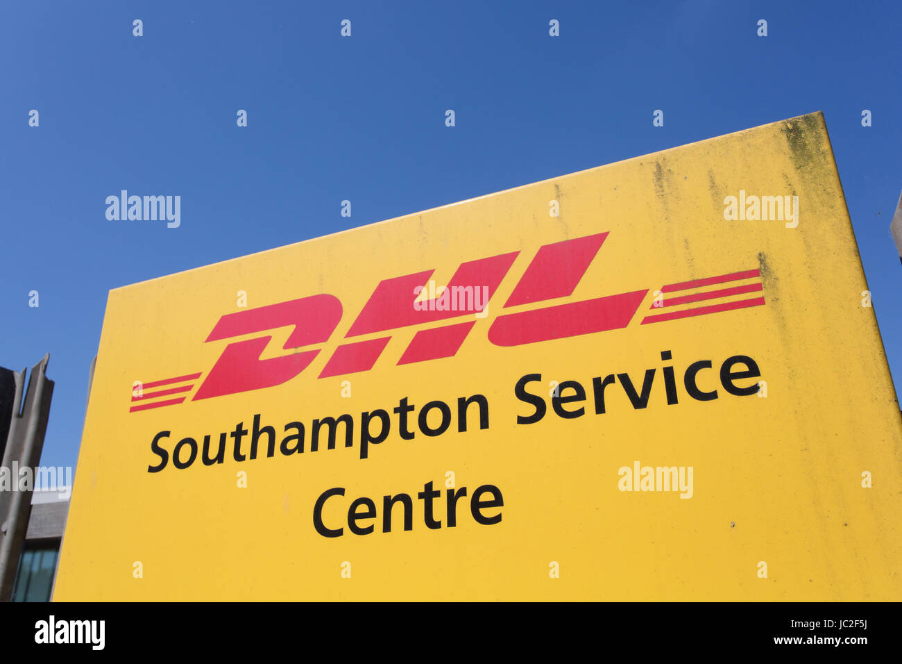 Dhl warehouse hi-res stock photography and images - Alamy