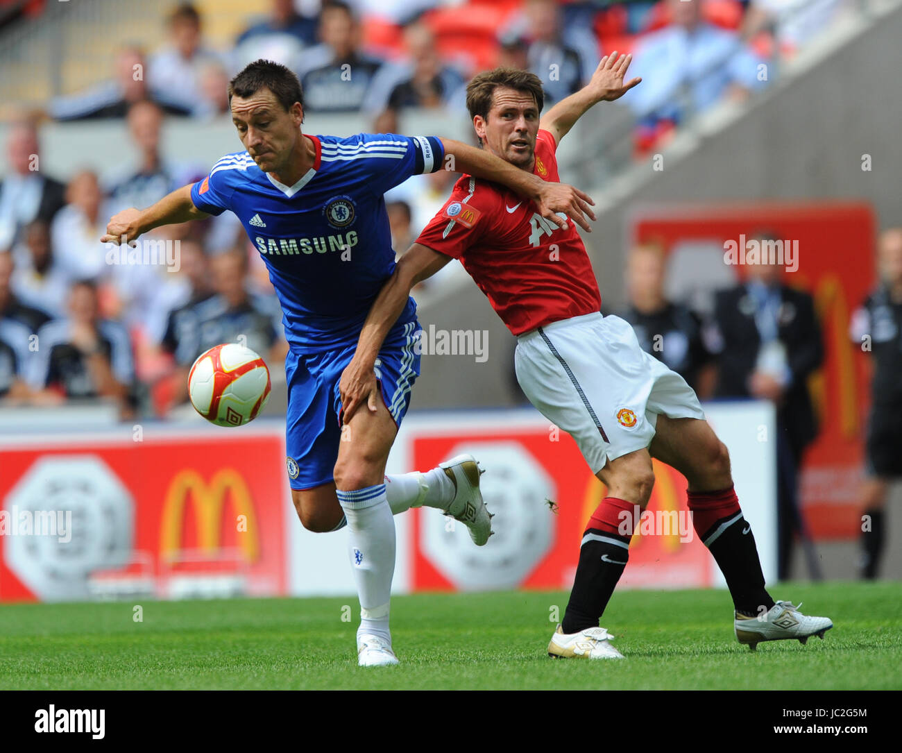 JOHN TERRY & MICHAEL OWEN CHELSEA V MANCHESTER UTD WEMBLEY LONDON ...