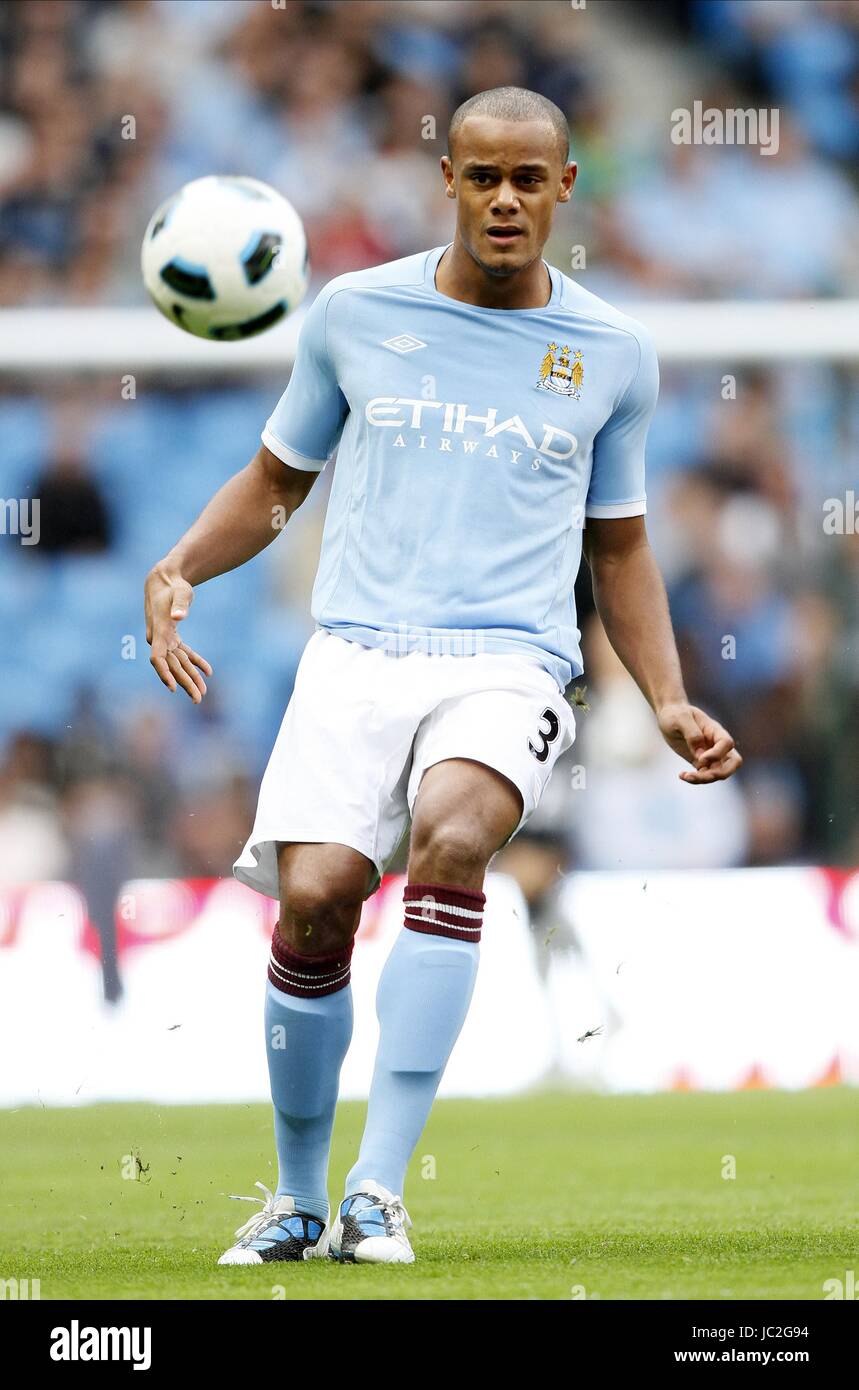 Vincent kompany of manchester city hi-res stock photography and images ...
