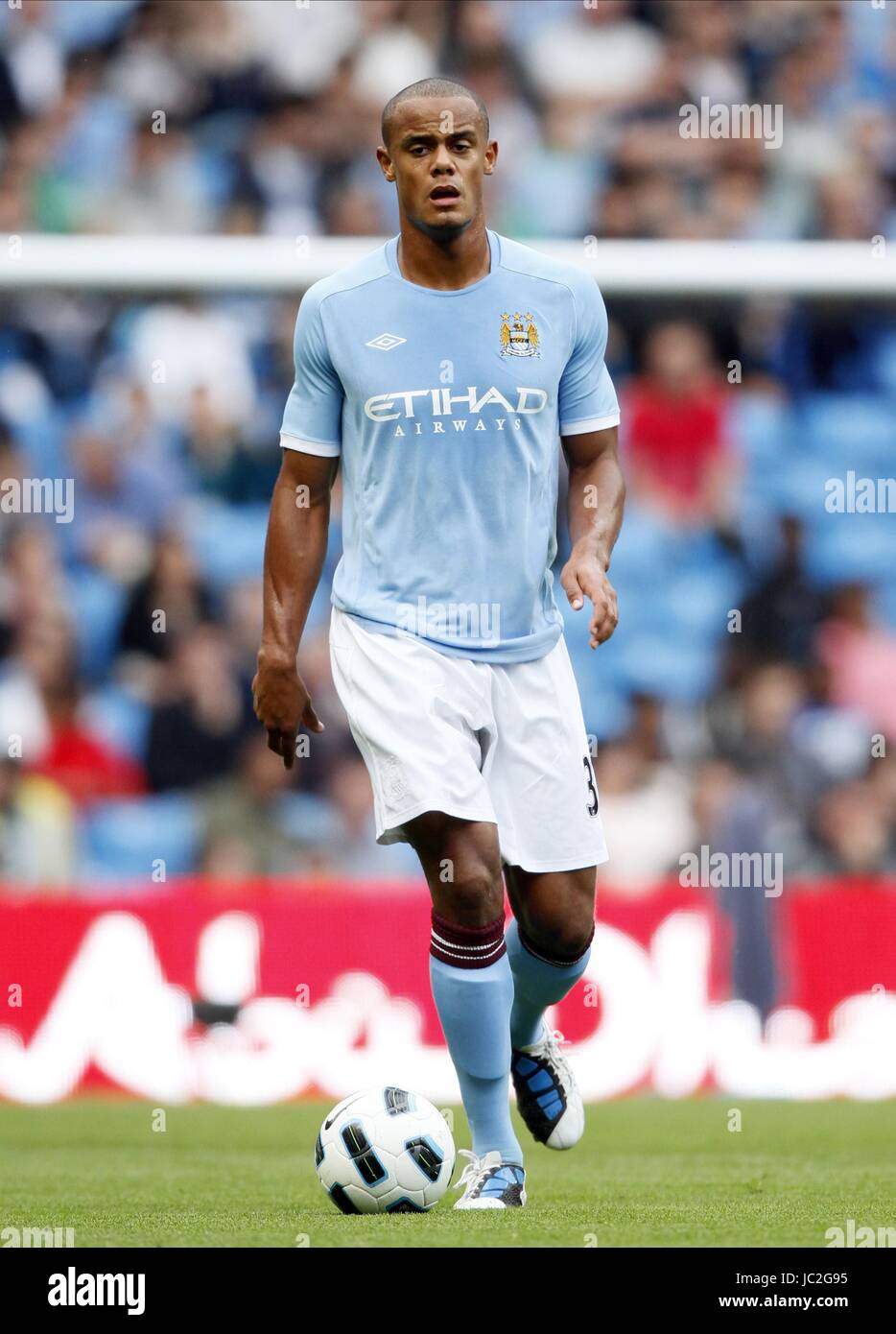 Vincent kompany of manchester city hi-res stock photography and images ...