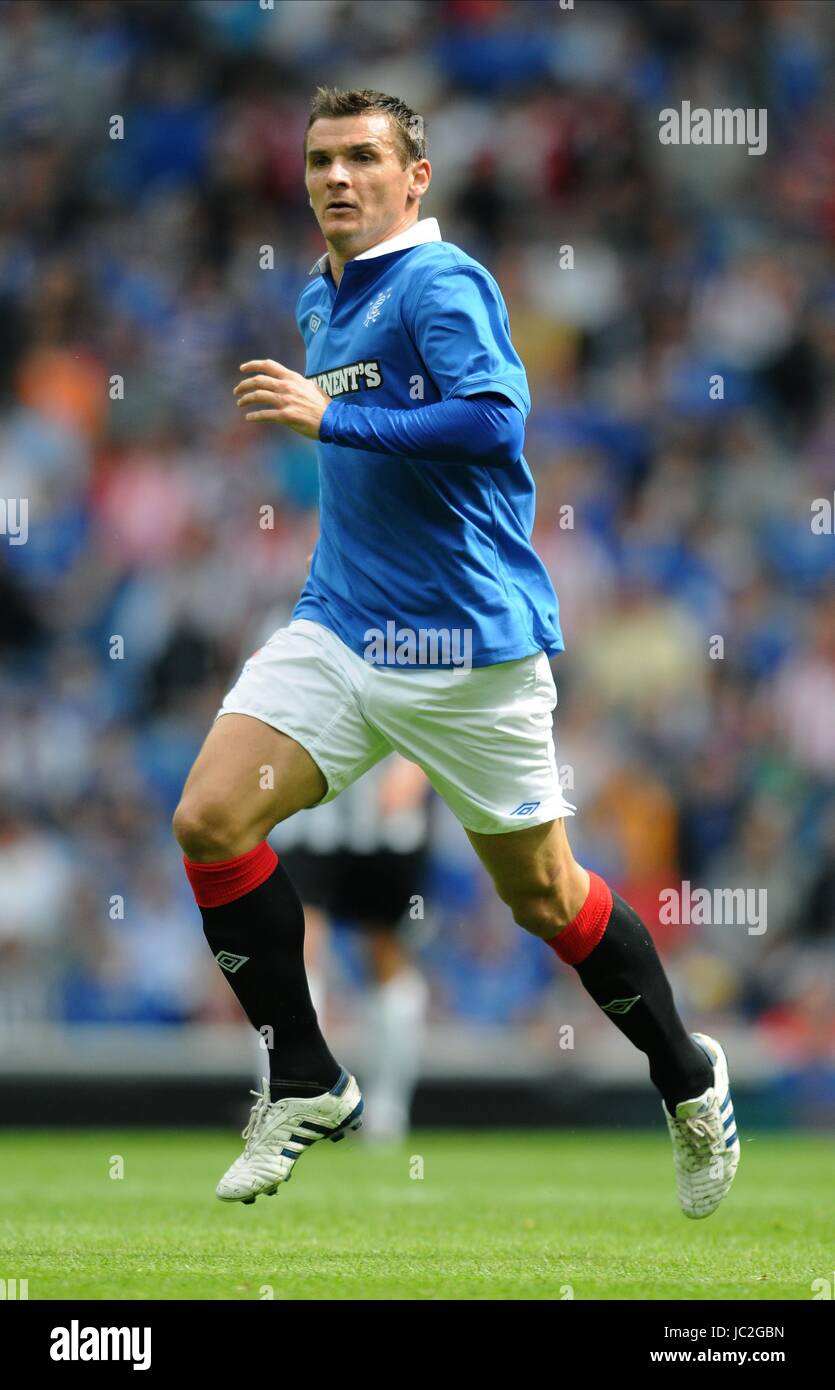 LEE MCCULLOCH GLASGOW RANGERS FC GLASGOW RANGERS FC IBROX STADIUM ...