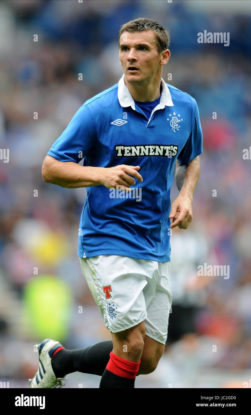 LEE MCCULLOCH GLASGOW RANGERS FC GLASGOW RANGERS FC IBROX STADIUM ...