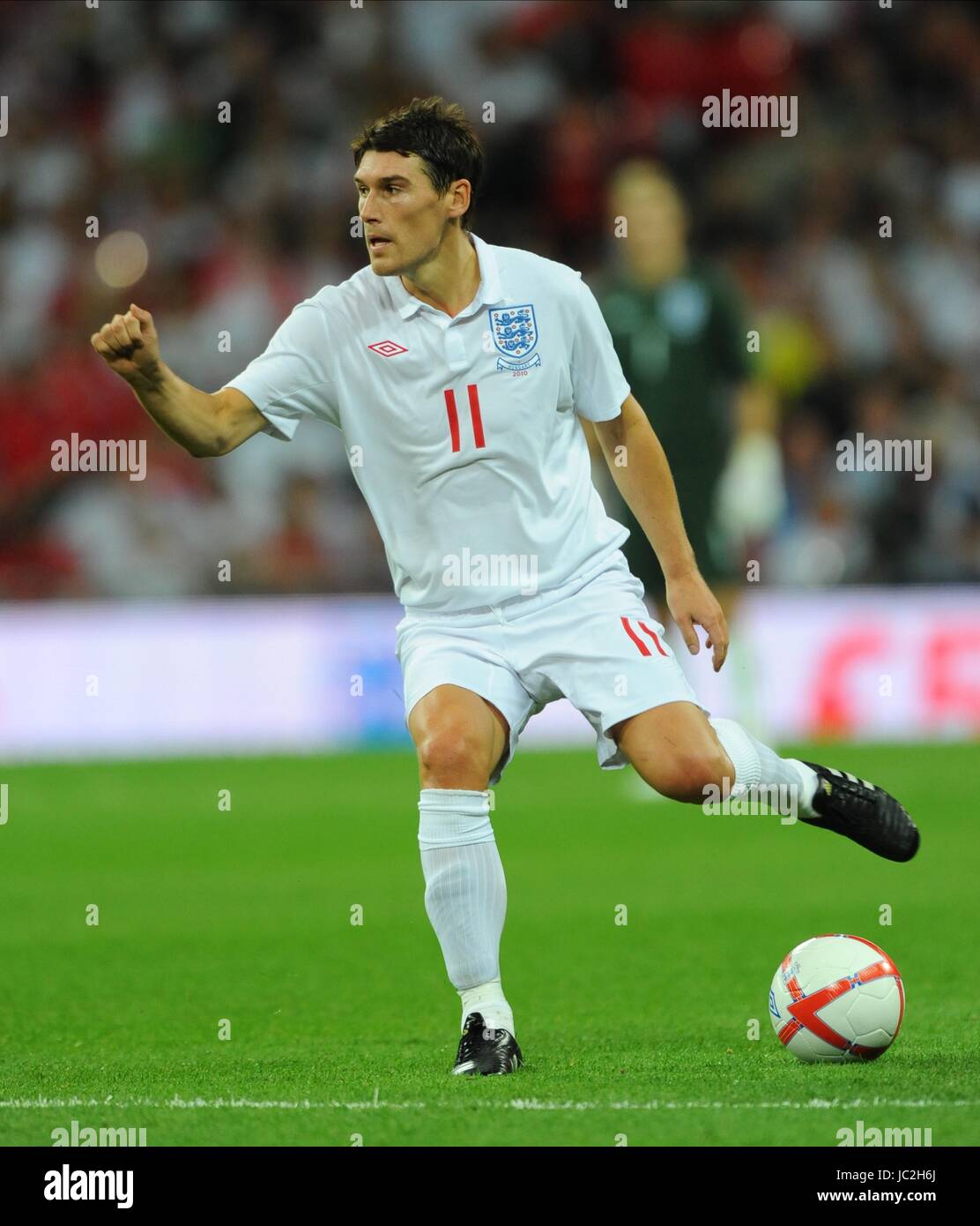 GARETH BARRY ENGLAND WEMBLEY STADIUM LONDON ENGLAND 11 August 2010 ...