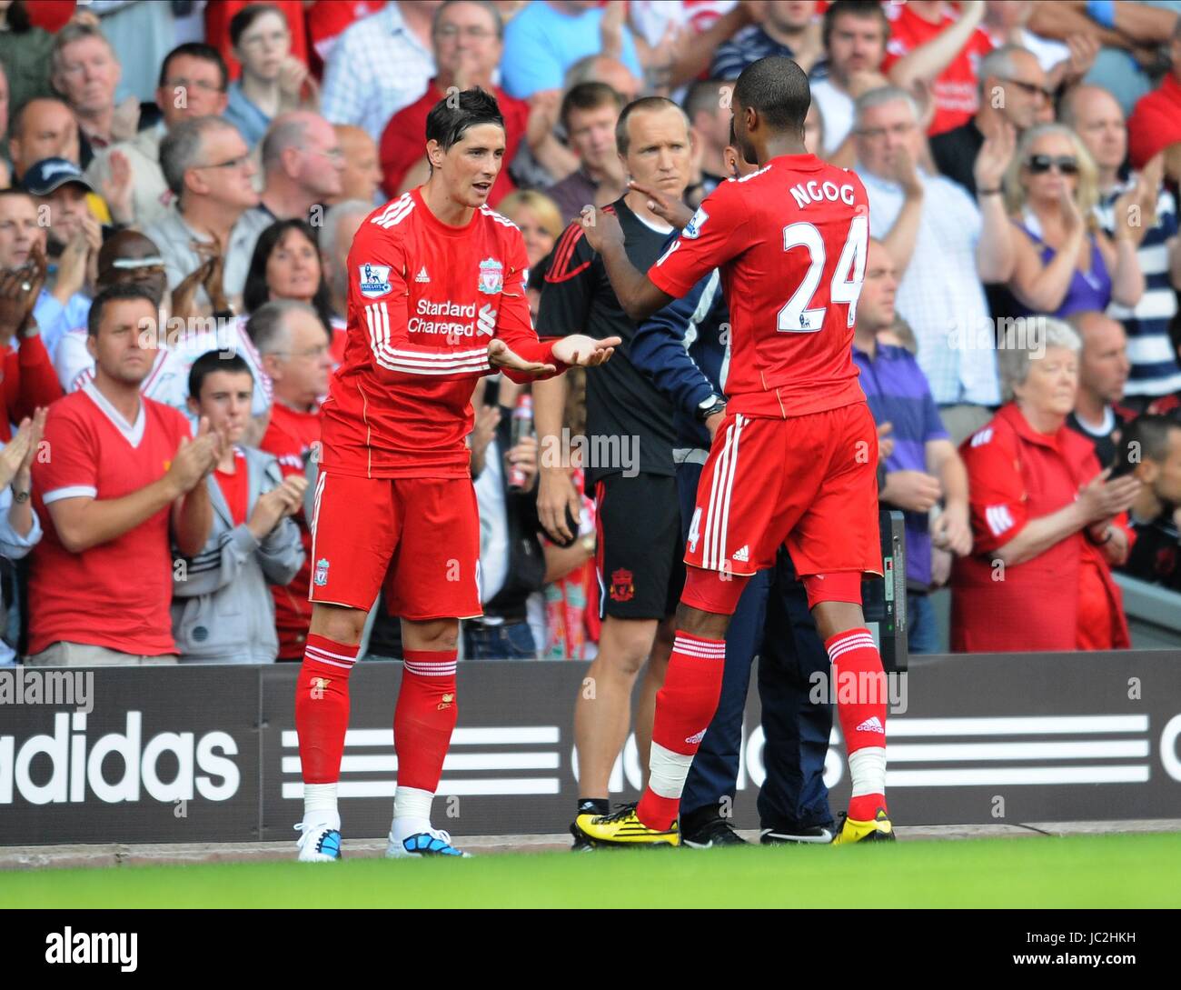 FERNANDO TORRES & DAVID NGOG LIVERPOOL FC LIVERPOOL FC ANFIELD ...