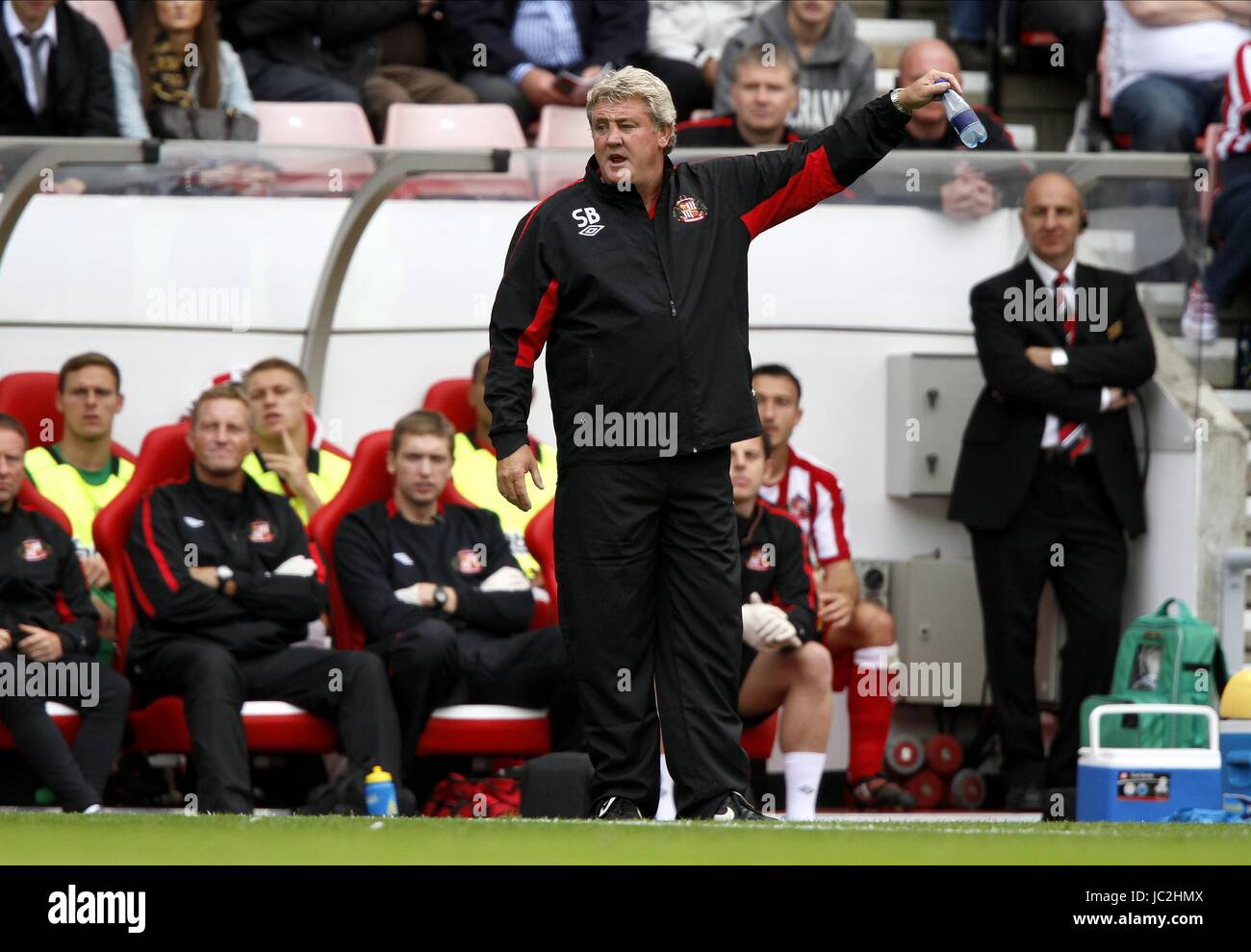 STEVE BRUCE SUNDERLAND FC MANAGER SUNDERLAND FC MANAGER STADIUM OF ...