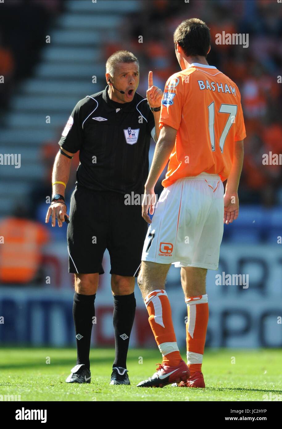 MARK HALSEY & CHRIS BASHAM WIGAN V BLACKPOOL WIGAN V BLACKPOOL DW ...