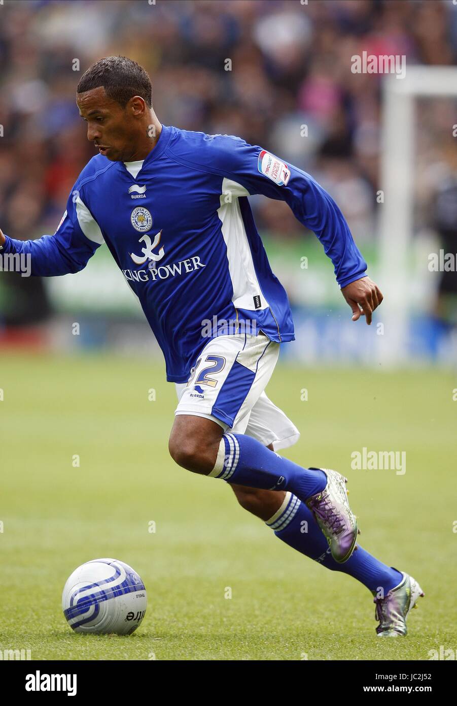 DJ CAMPBELL LEICESTER CITY FC LEICESTER CITY FC WALKERS STADIUM ...
