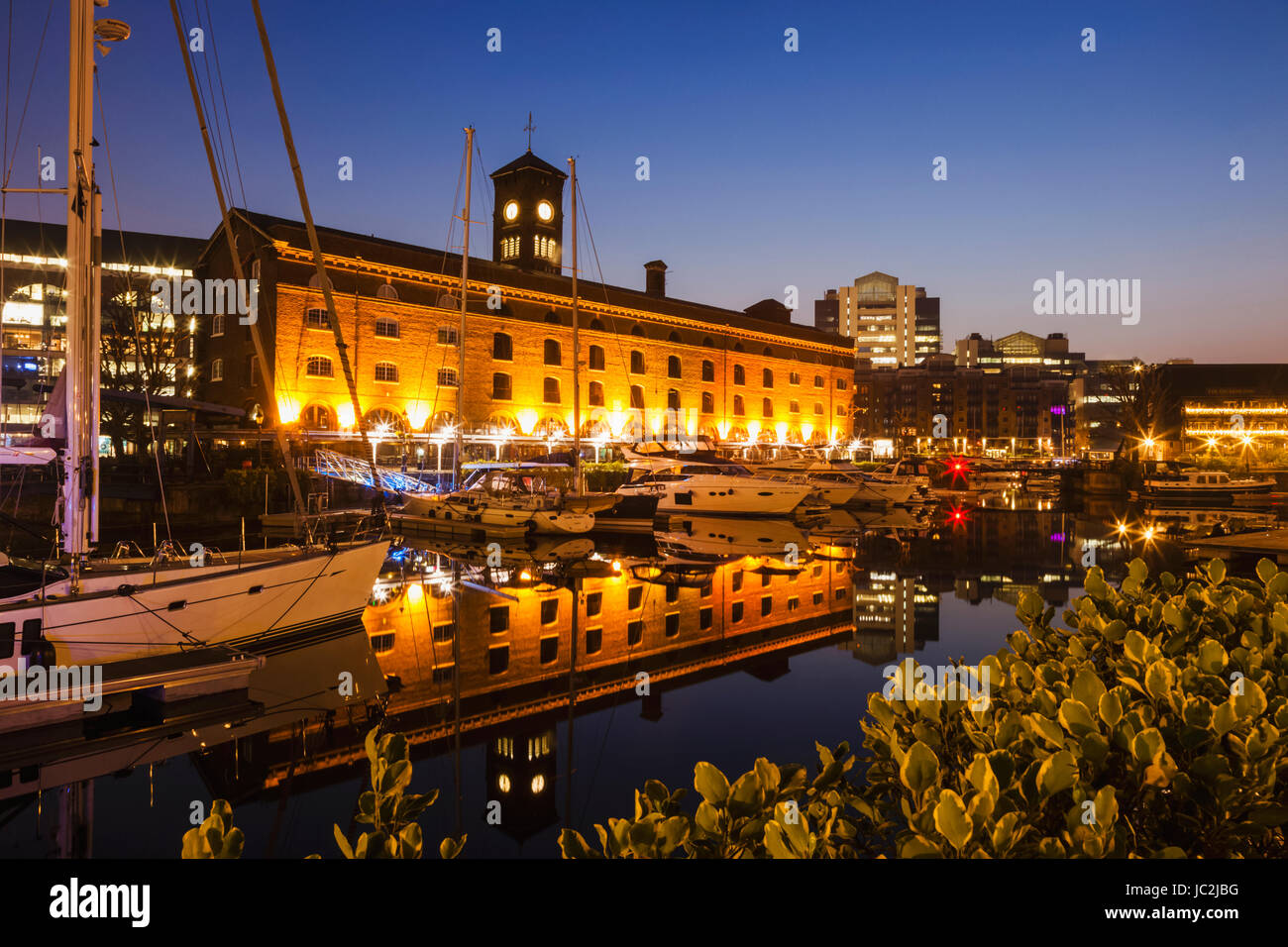 England, London, Wapping, St.Katharine Docks Stock Photo - Alamy