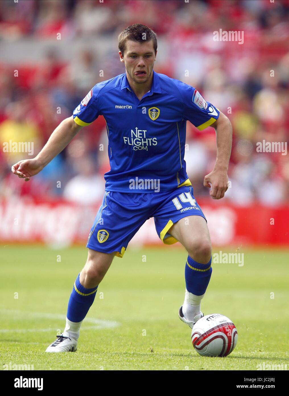 JONATHAN HOWSON LEEDS UNITED FC LEEDS UNITED FC CITY GROUND NOTTINGHAM ...