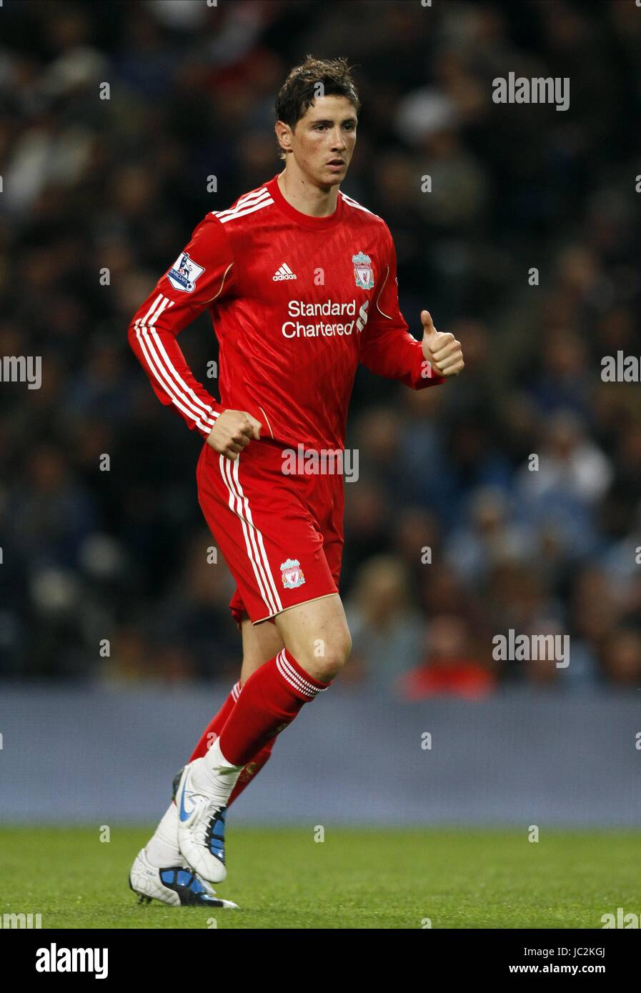 Fernando torres liverpool 2010 hi-res stock photography and images - Alamy