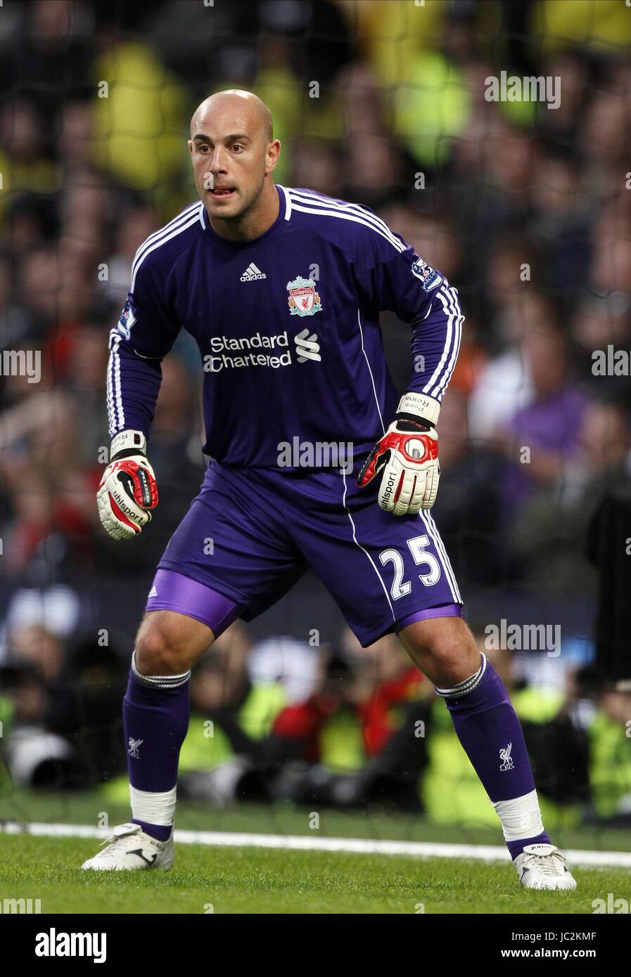 PEPE REINA LIVERPOOL FC LIVERPOOL FC EASTLANDS CITY OF MANCHESTER ST ...