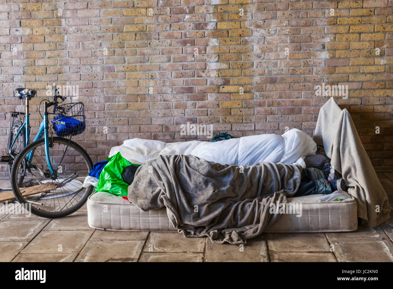 England, London, Waterloo, Rough Sleepers Stock Photo - Alamy