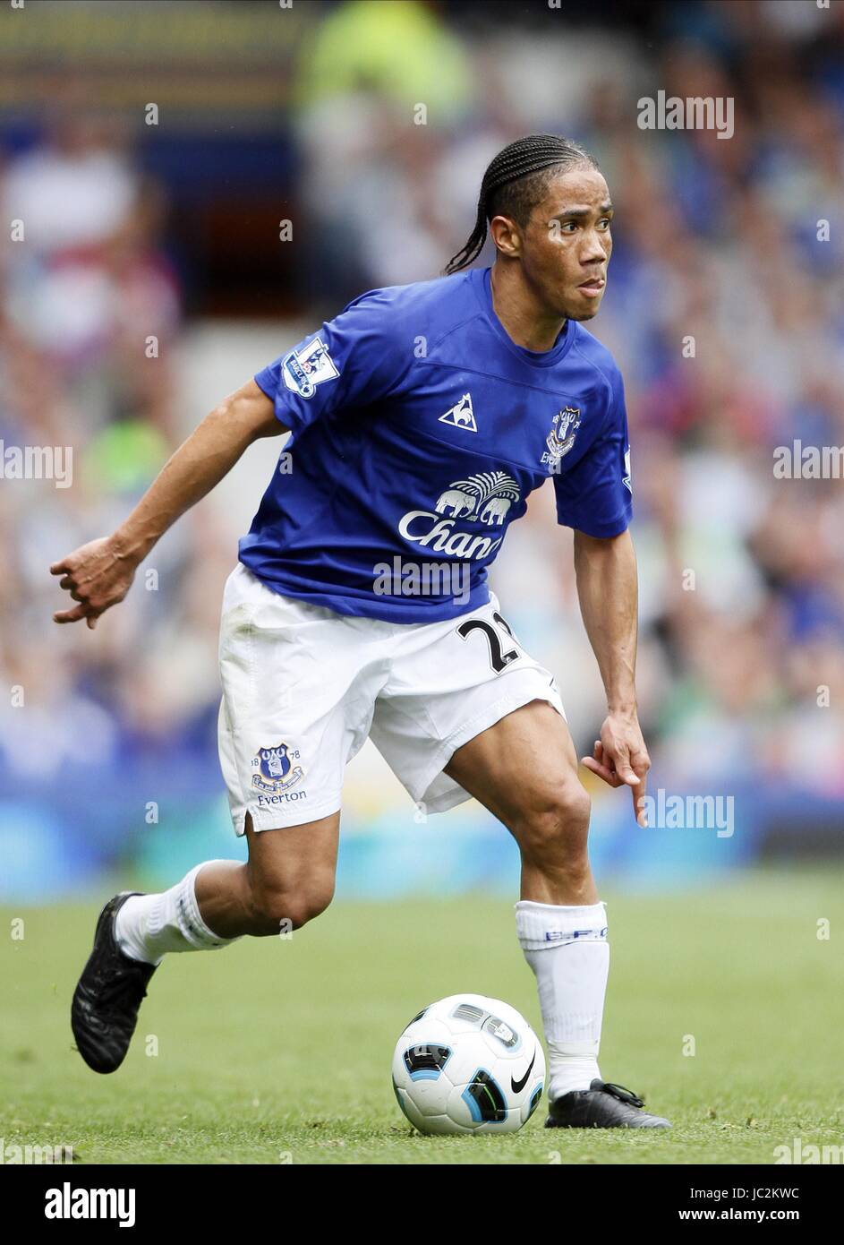STEVEN PIENAAR EVERTON FC EVERTON FC GOODISON PARK LIVERPOOL ENGLAND 21 ...