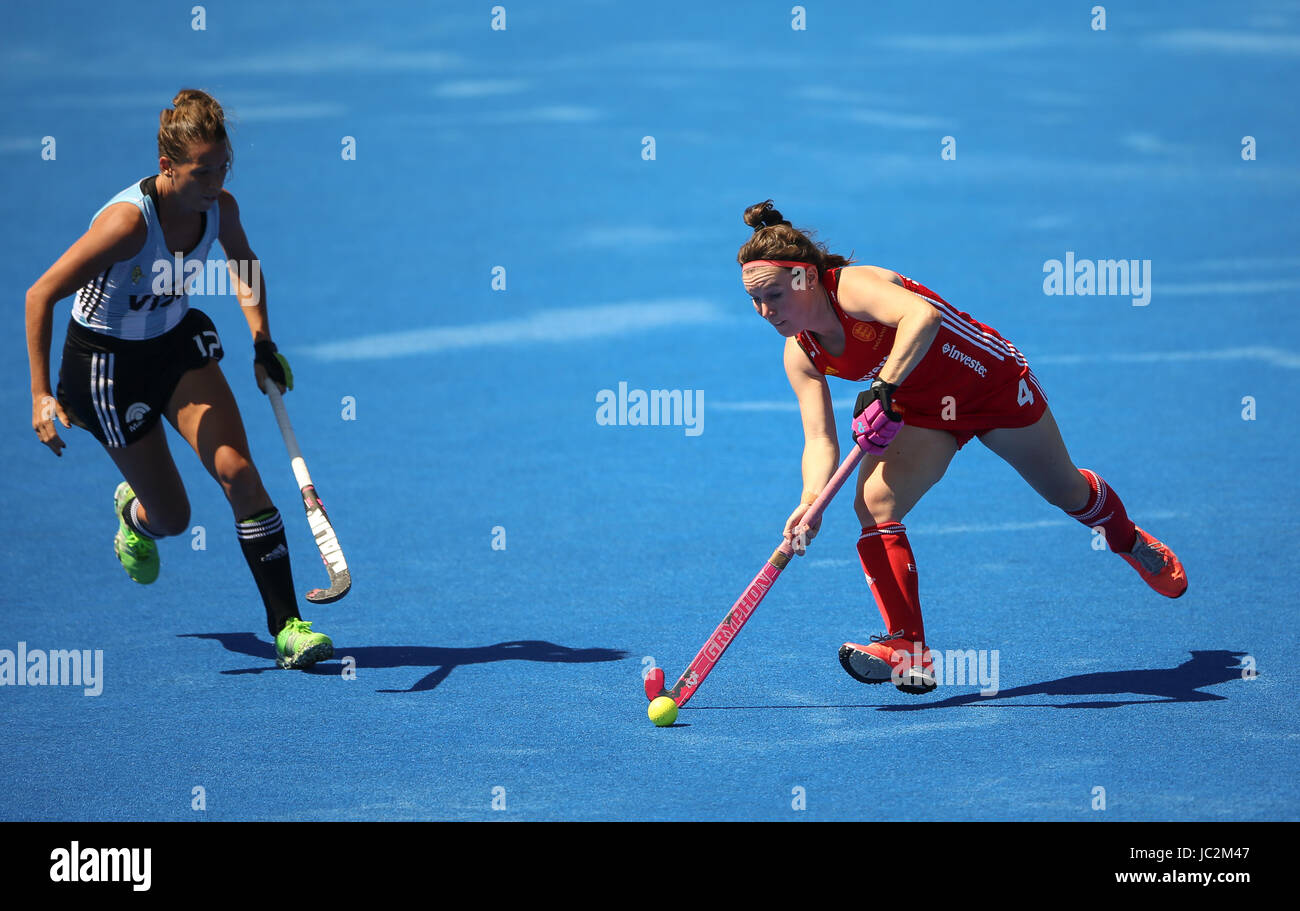 Englands laura unsworth celebrates hi-res stock photography and images ...