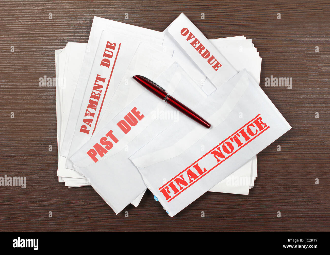 Final notice, envelope hi-res stock photography and images - Alamy