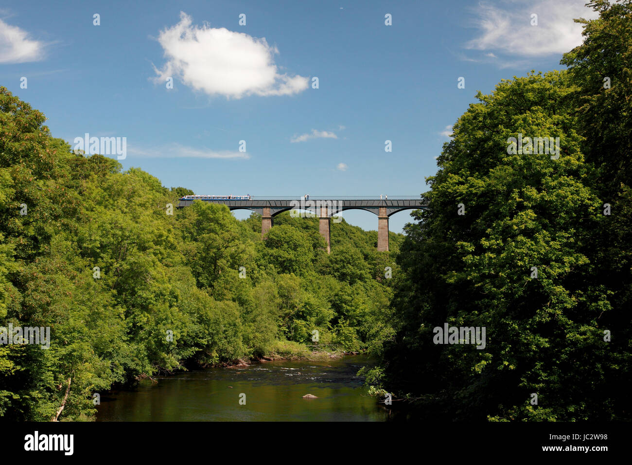 Pontcysyllte Aqueduct which carries the Llangollen Canal over the river ...