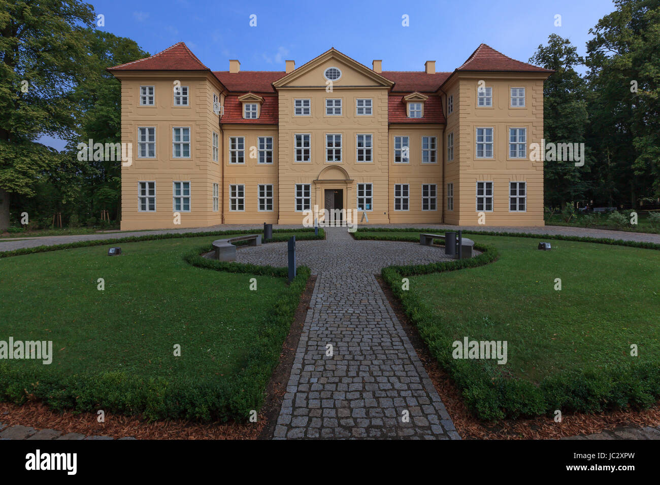 Schloss mirow hi-res stock photography and images - Alamy