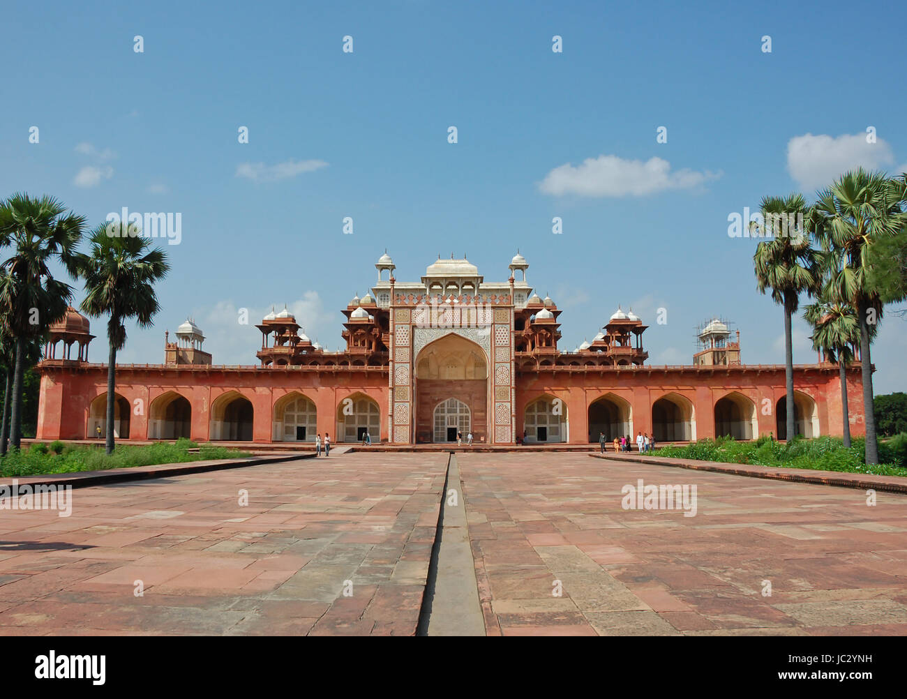 Gate tomb emperor akbar hi-res stock photography and images - Alamy