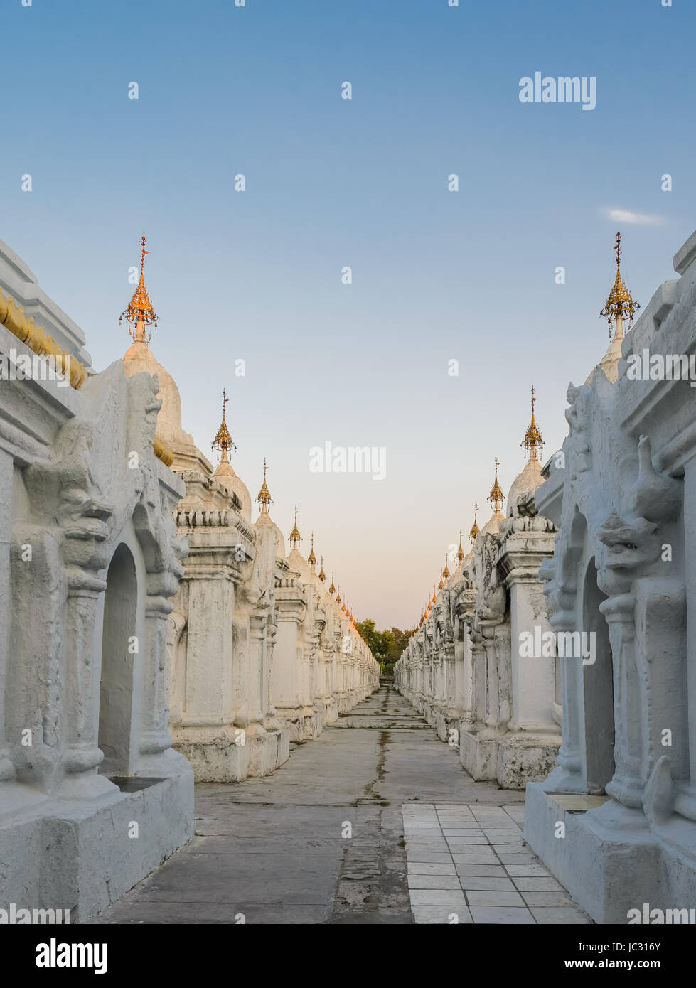 traditional style of construction Stock Photo - Alamy