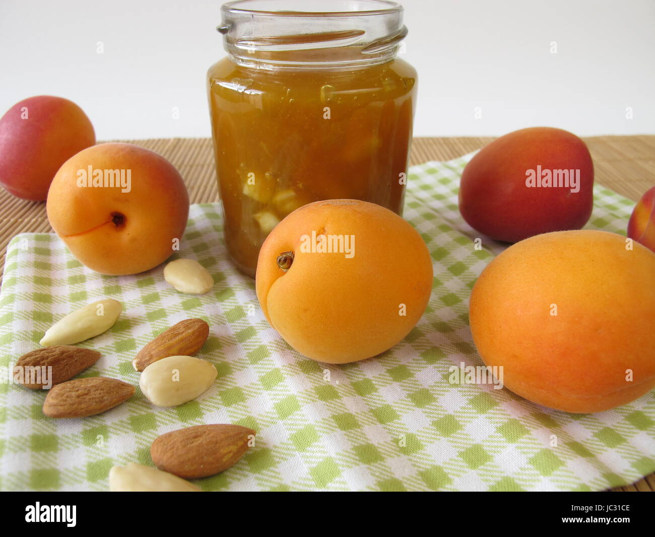 Home gemacht hi-res stock photography and images - Alamy