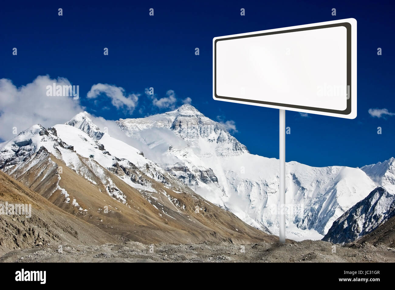 Mount everest summit sign hi-res stock photography and images - Alamy