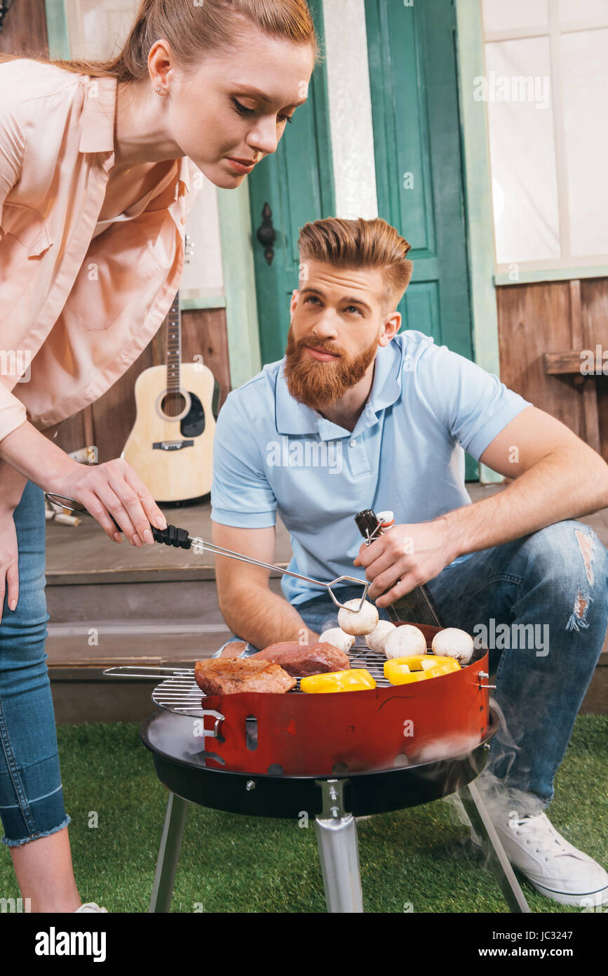 Barbecue woman hi-res stock photography and images - Alamy