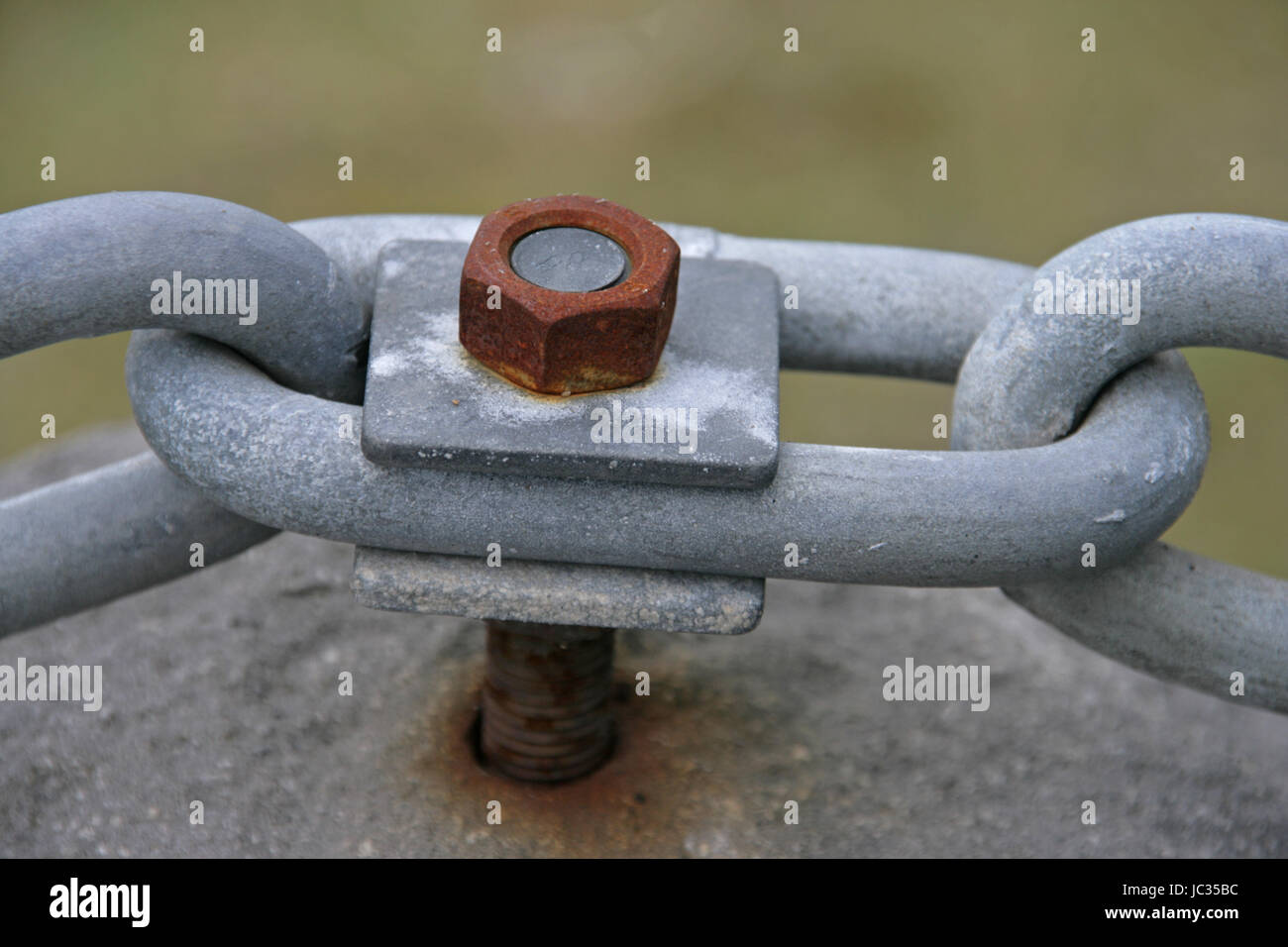 rusted nut of chain Stock Photo - Alamy