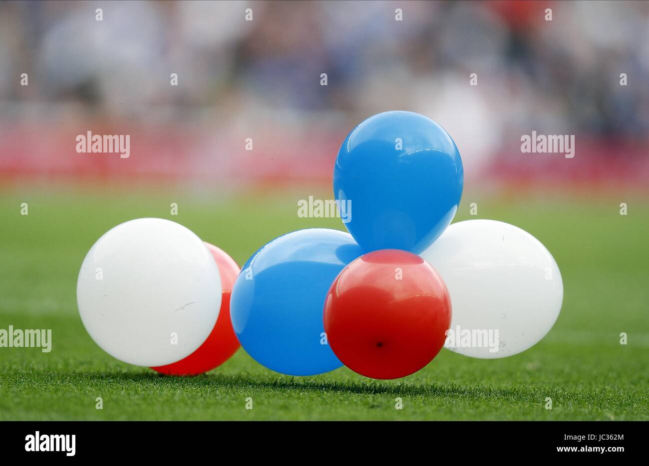 RANGERS BALLOONS ON THE PITCH GLASGOW RANGERS FC GLASGOW RANGERS FC ...