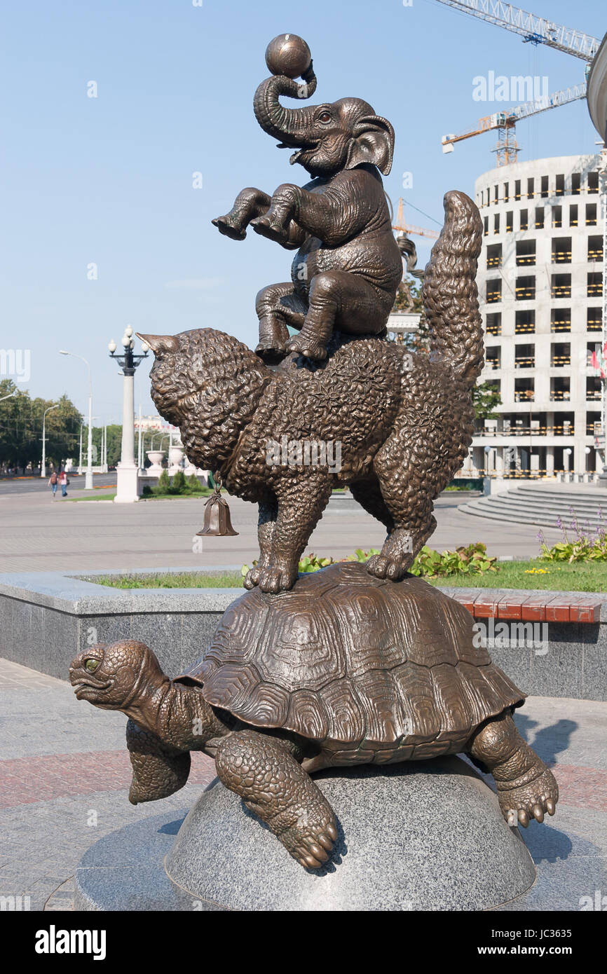 Bronze Statue of turtle, cat and elephant near Minsk Circus, Belarus ...