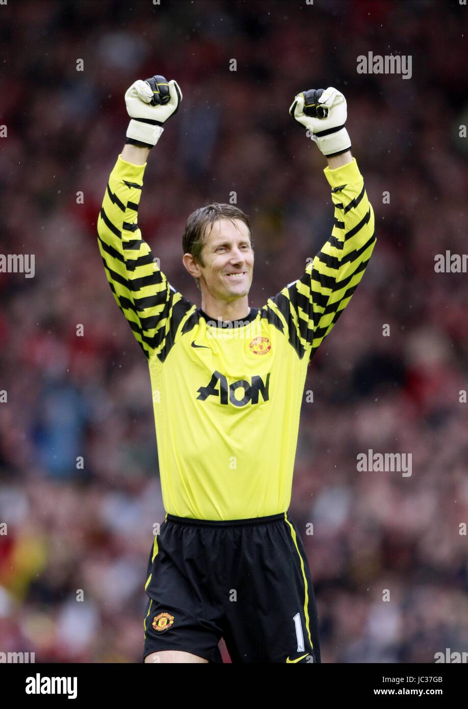 EDWIN VAN DER SAR MANCHESTER UNITED V LIVERPOOL OLD TRAFFORD MANCHESTER ...