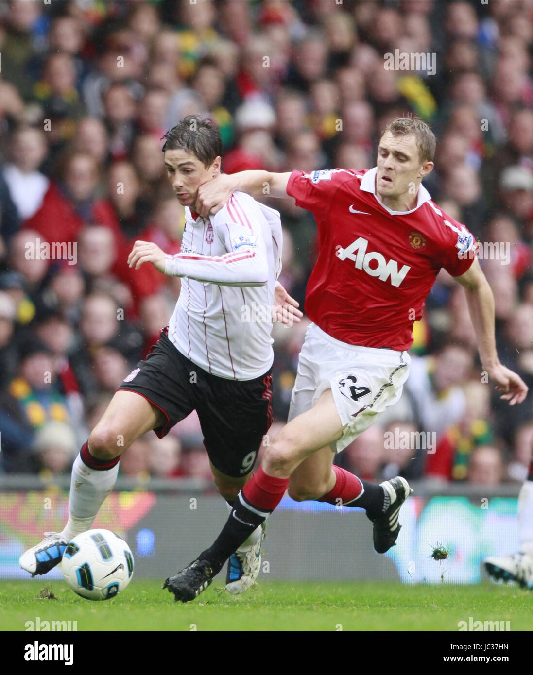 FERNANDO TORRES & DARREN FLETC MANCHESTER UNITED V LIVERPOOL OLD ...