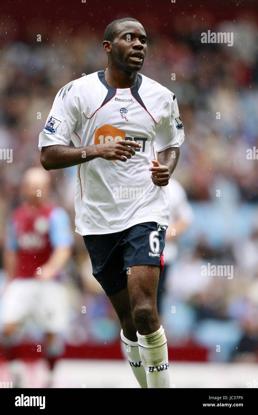 Fabrice muamba hi-res stock photography and images - Alamy