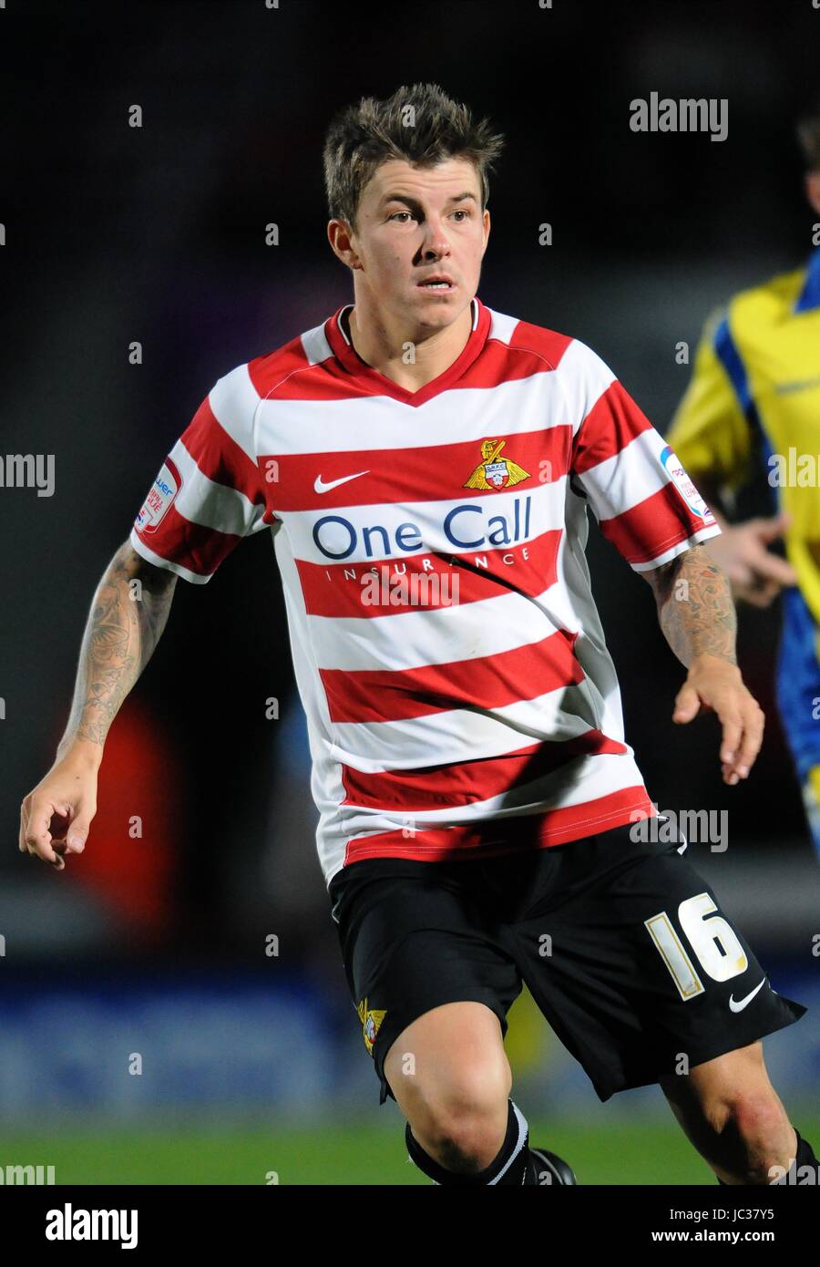 Doncaster rovers v leeds united hi-res stock photography and images - Alamy