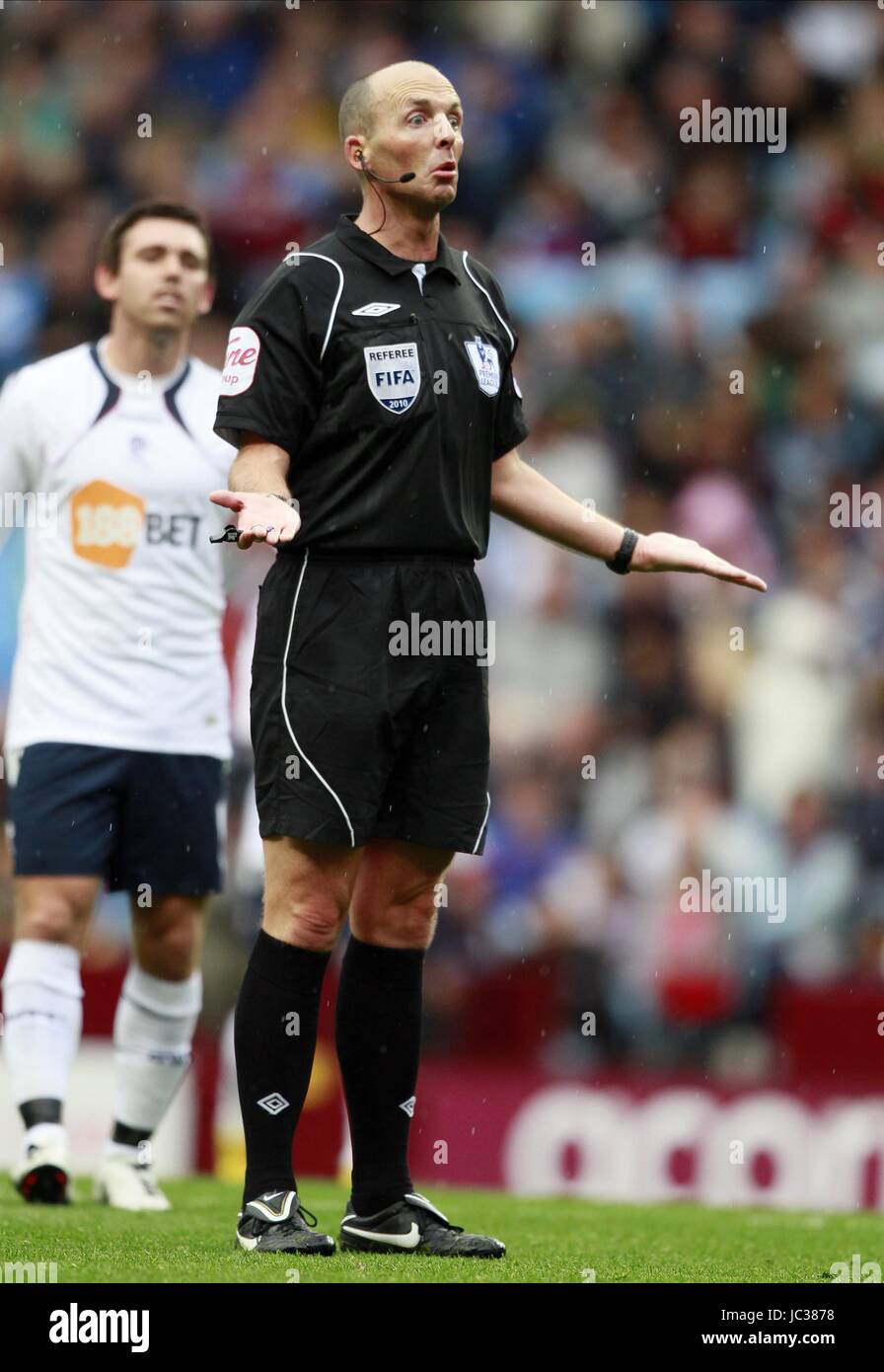 MIKE DEAN PREMIERSHIP FOOTBALL REFEREE PREMIERSHIP FOOTBALL REFEREE ...