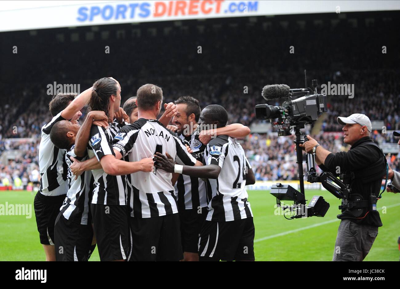 KEVIN NOLAN CELEBRATES GOAL NEWCASTLE V STOKE CITY ST JAMES PARK ...