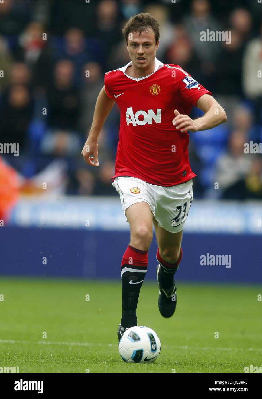JOHNNY EVANS MANCHESTER UNITED FC MANCHESTER UNITED FC REEBOK STADIUM ...