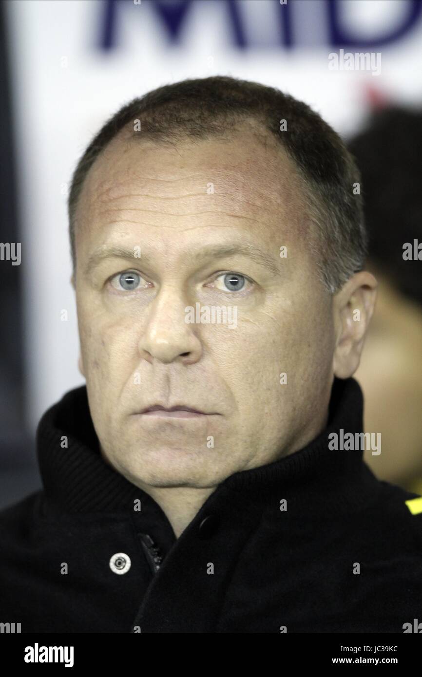 LUIS MENEZES BRAZIL FOOTBALL MANAGER BRAZIL FOOTBALL MANAGER PRIDE PARK ...