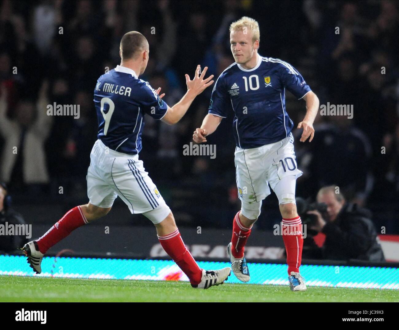 KENNY MILLER STEVEN NAISMITH SCOTLAND V SPAIN SCOTLAND V SPAIN HAMPDEN ...