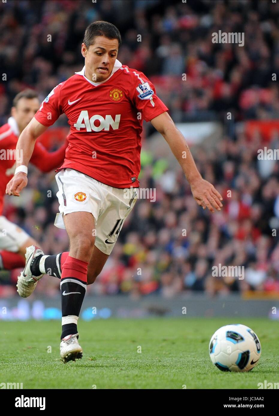 JAVIER HERNANDEZ MANCHESTER UNITED FC MANCHESTER UNITED FC OLD TRAFFORD ...