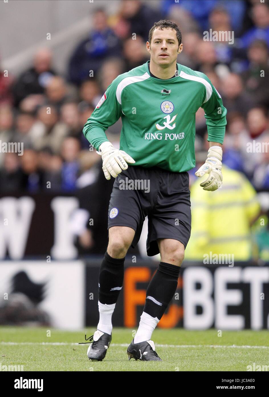 CHRIS WEALE LEICESTER CITY FC LEICESTER CITY FC WALKERS STADIUM ...