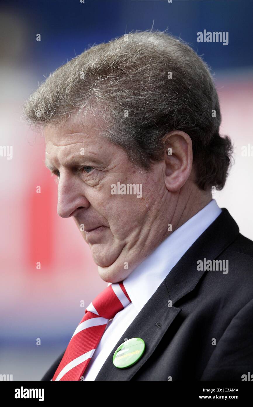 ROY HODGSON LIVERPOOL FC MANAGER LIVERPOOL FC MANAGER GOODISON PARK ...