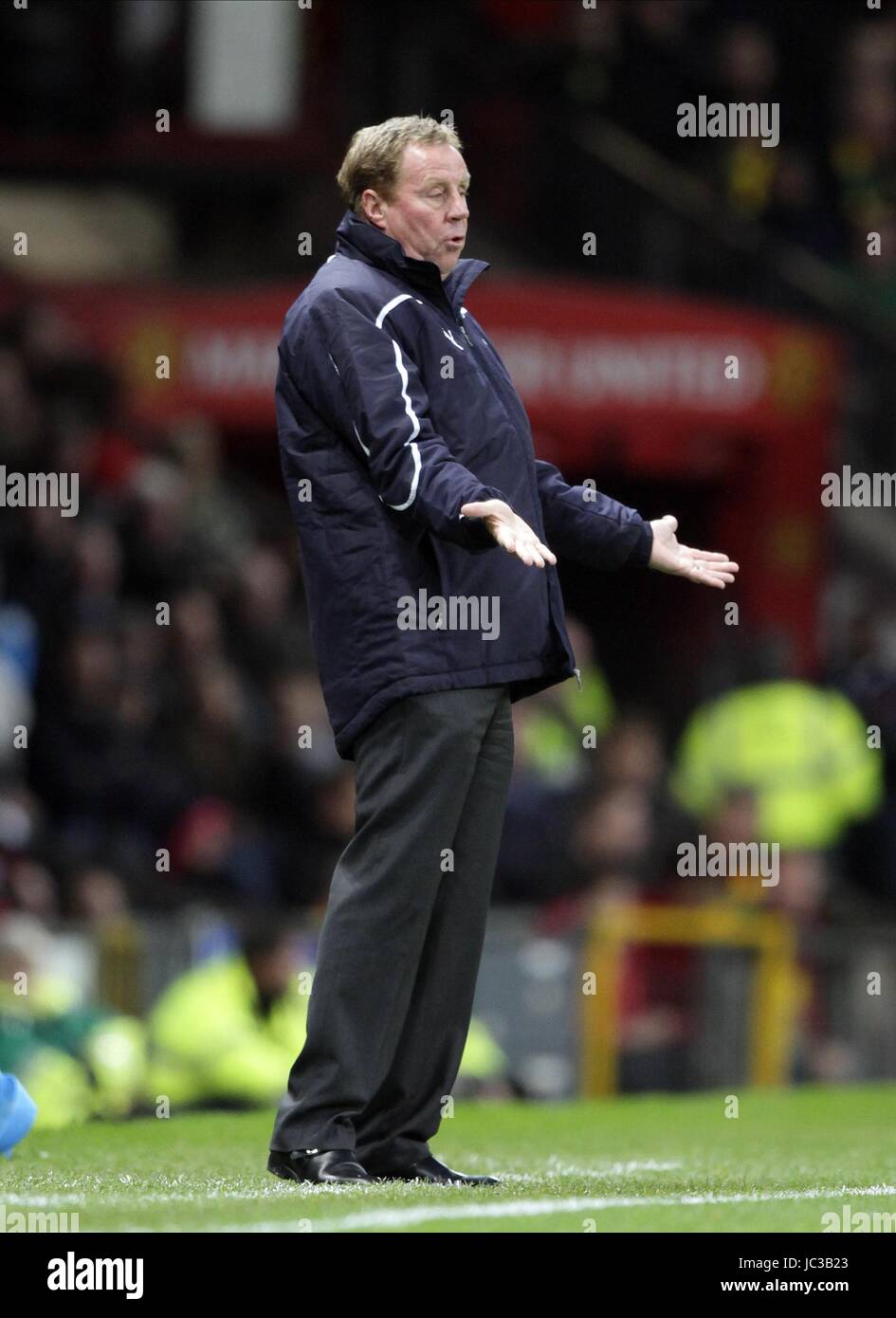 HARRY REDKNAP MANCHESTER UNITED V SPURS OLD TRAFFORD MANCHESTER ENGLAND ...
